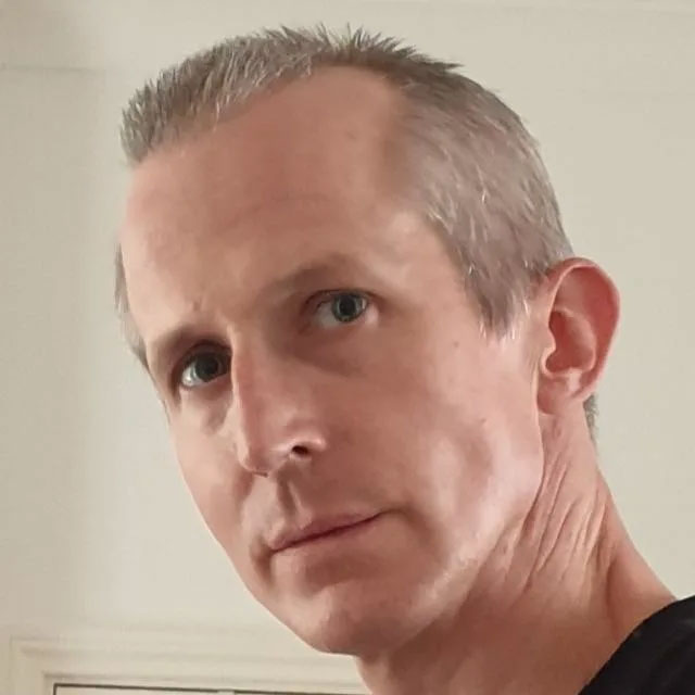 Associate Professor Stuart Peirson | Oxford's Kavli Institute for ...